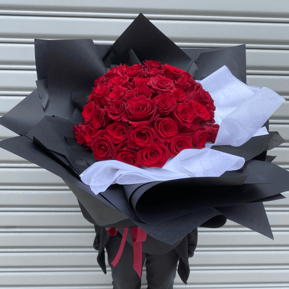 Luxury & Fresh Flowers | Same-Day Delivery & Tracking – ROSE & CO